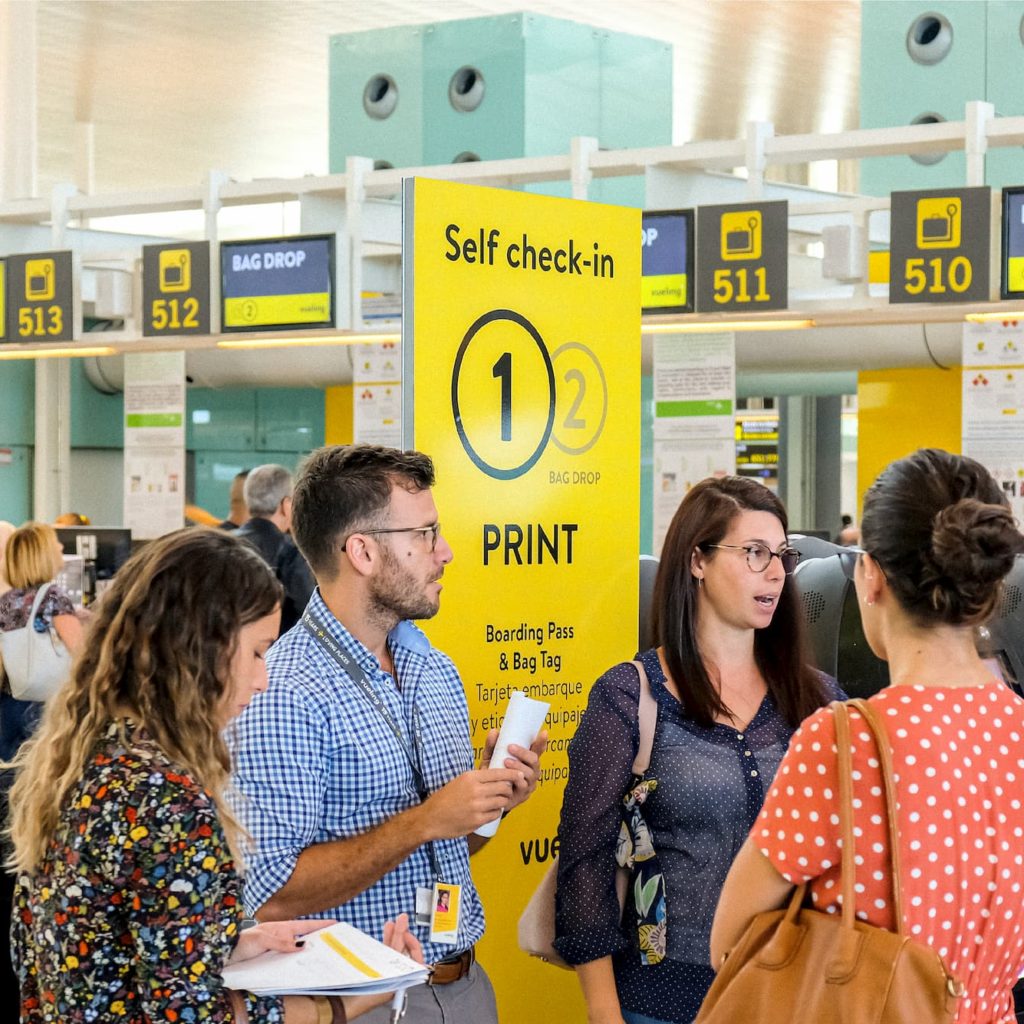 Vueling - Columna Branding - Consultora y Agencia de Branding en ...
